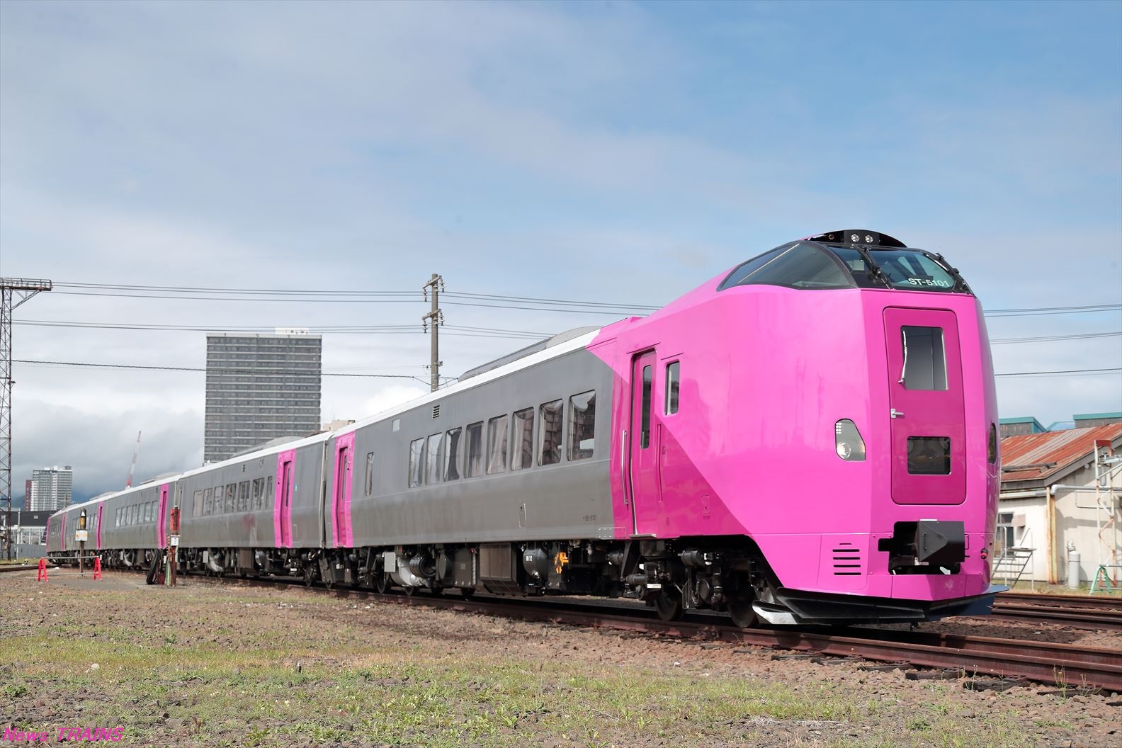 【北海道旅客鉄道】261系5000番台「はまなす」編成にて運転する特急列車を発表 | 鉄道ニュース News TRAINS ニューストレインズ