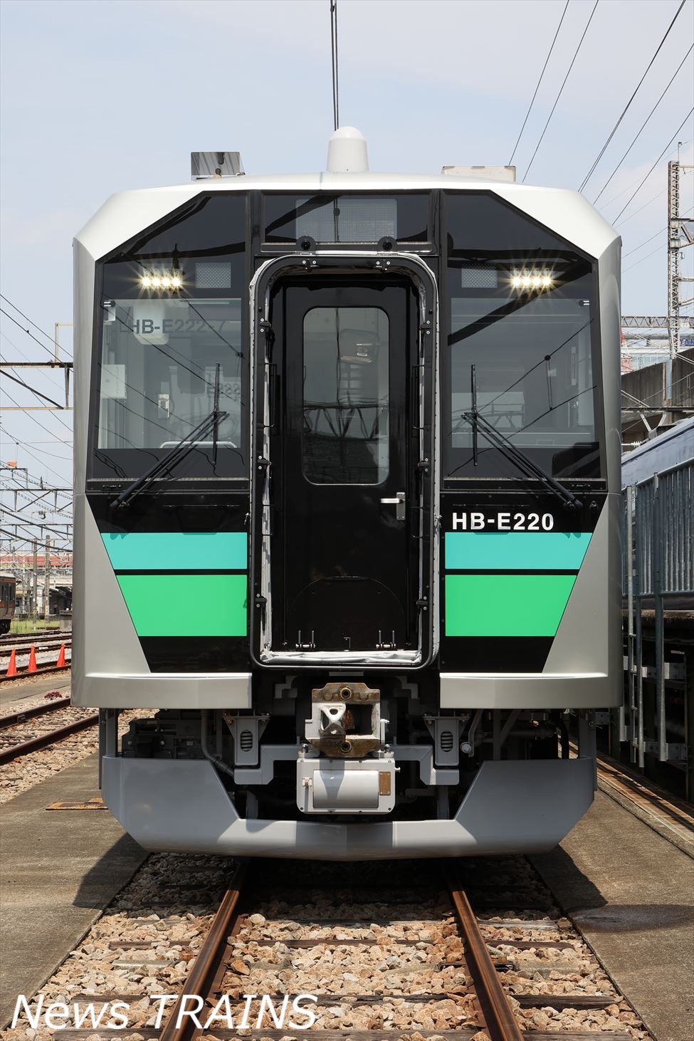 【東日本旅客鉄道】八高線に導入する新型車両「HB-E220系」を公開 2025年度下期に営業運転開始を予定＜Photo report＞ | 鉄道ニュース News TRAINS ニューストレインズ